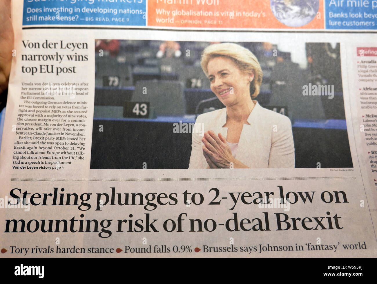 The london times newspaper front page hi-res stock photography and ...