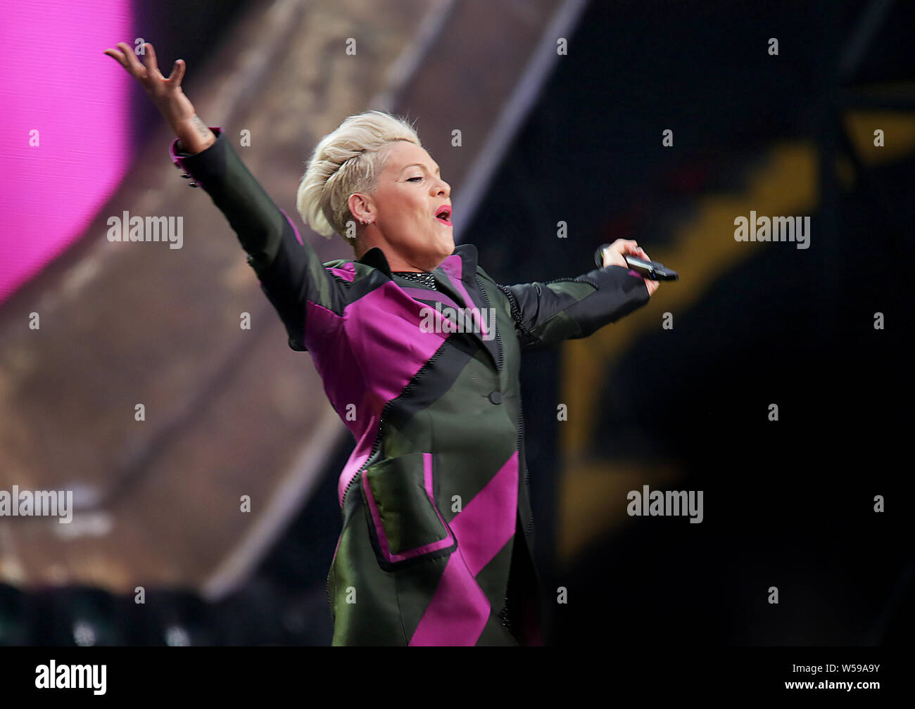 P!nk Performing On Her Beautiful Trauma Tour at Liverpool Anfield ...