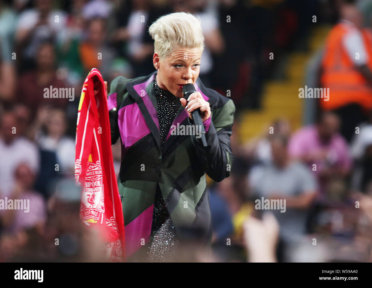 P!nk Performing On Her Beautiful Trauma Tour at Liverpool Anfield ...