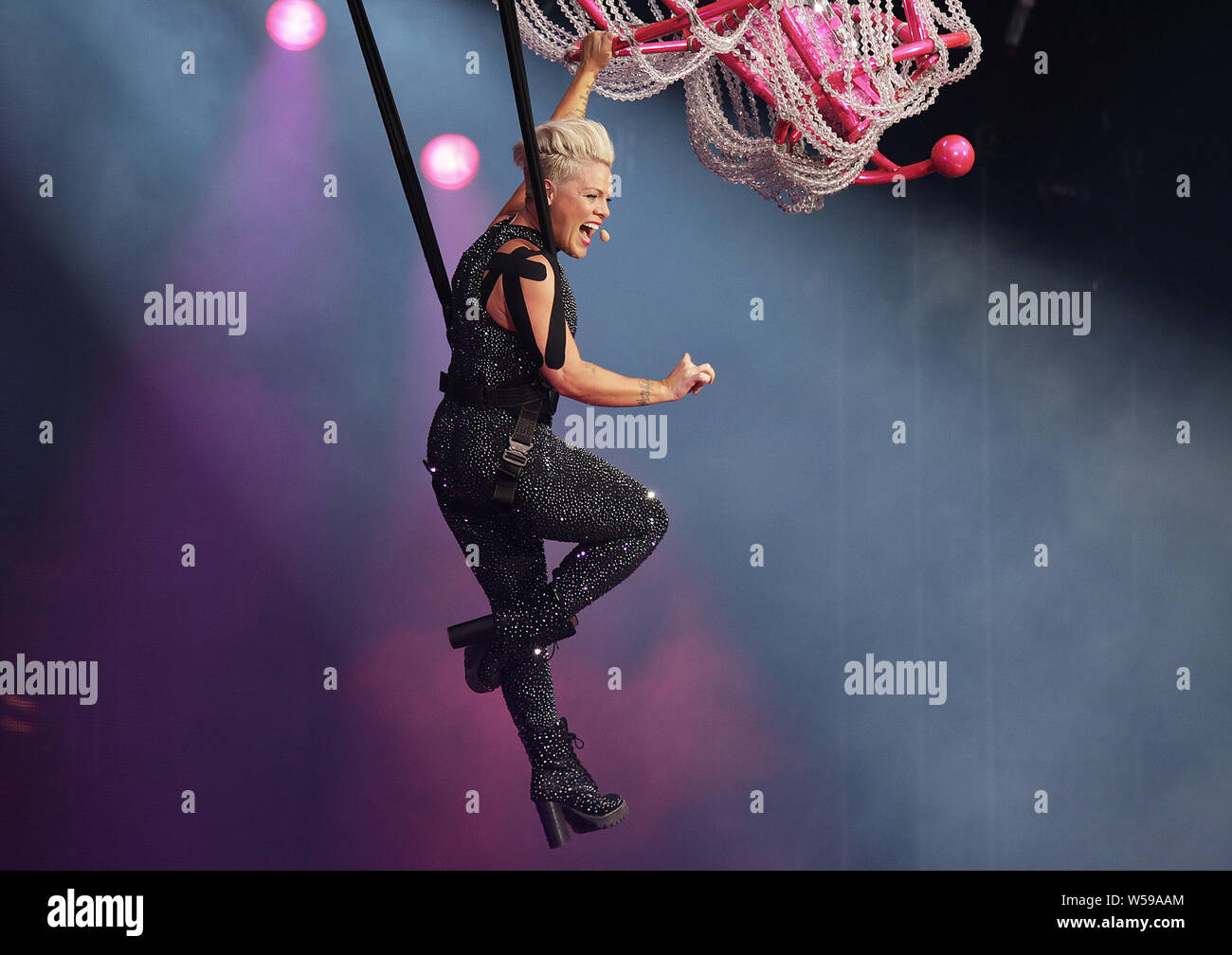 P!nk Performing On Her Beautiful Trauma Tour at Liverpool Anfield ...