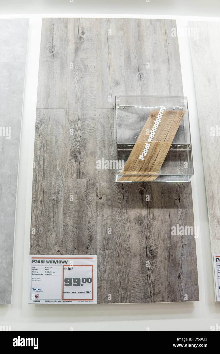 Obi market hi-res stock photography and images - Alamy