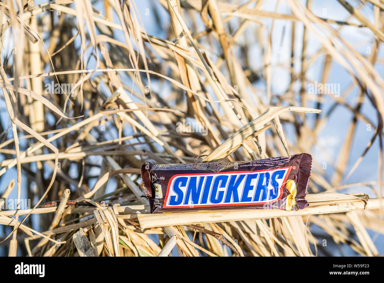 Snickers chocolate bar produced by Mars Incorporated Stock Photo - Alamy