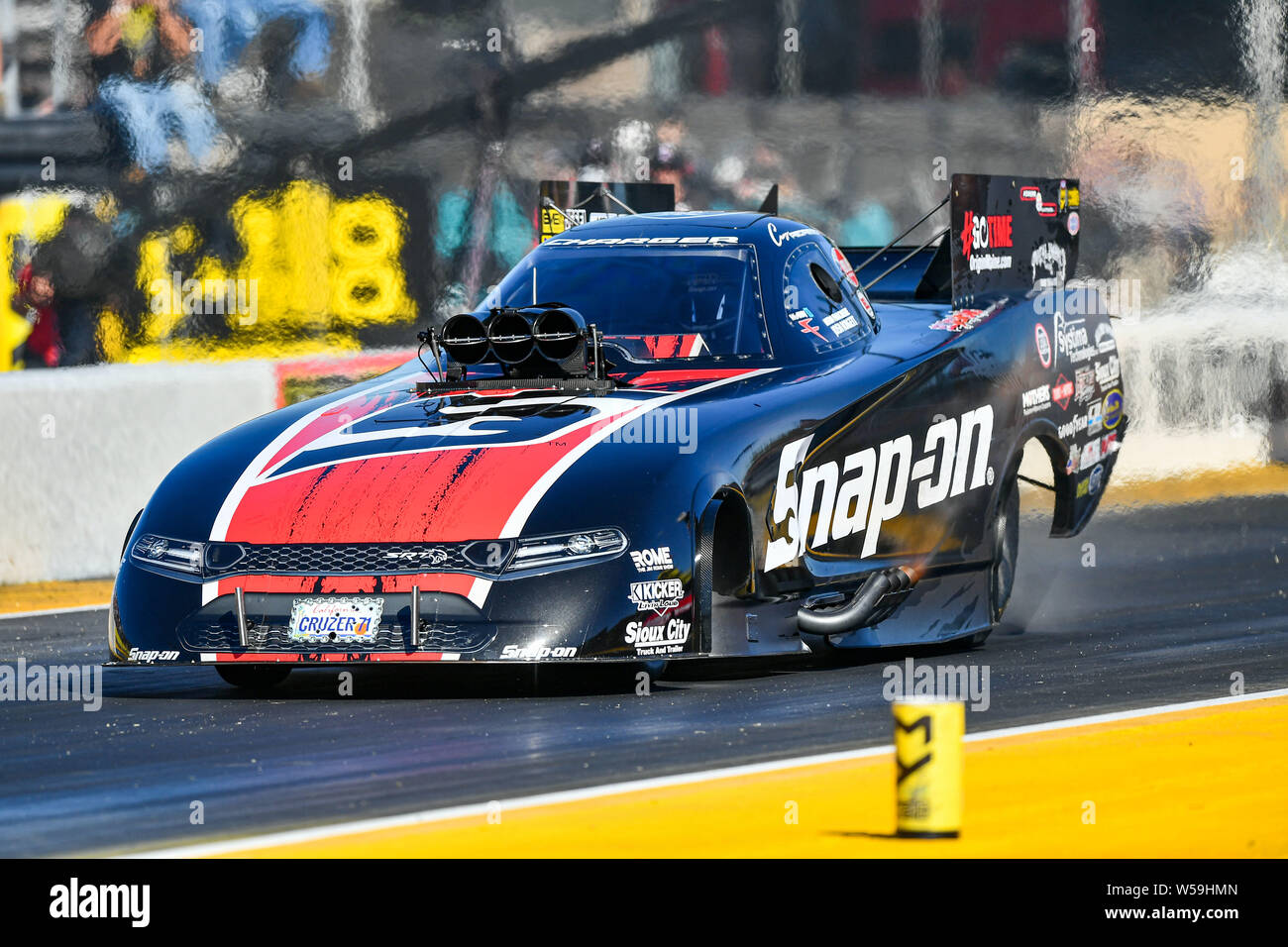 Sonoma, California, USA. 26th July, 2019. Cruz Pedregon leaves the ...