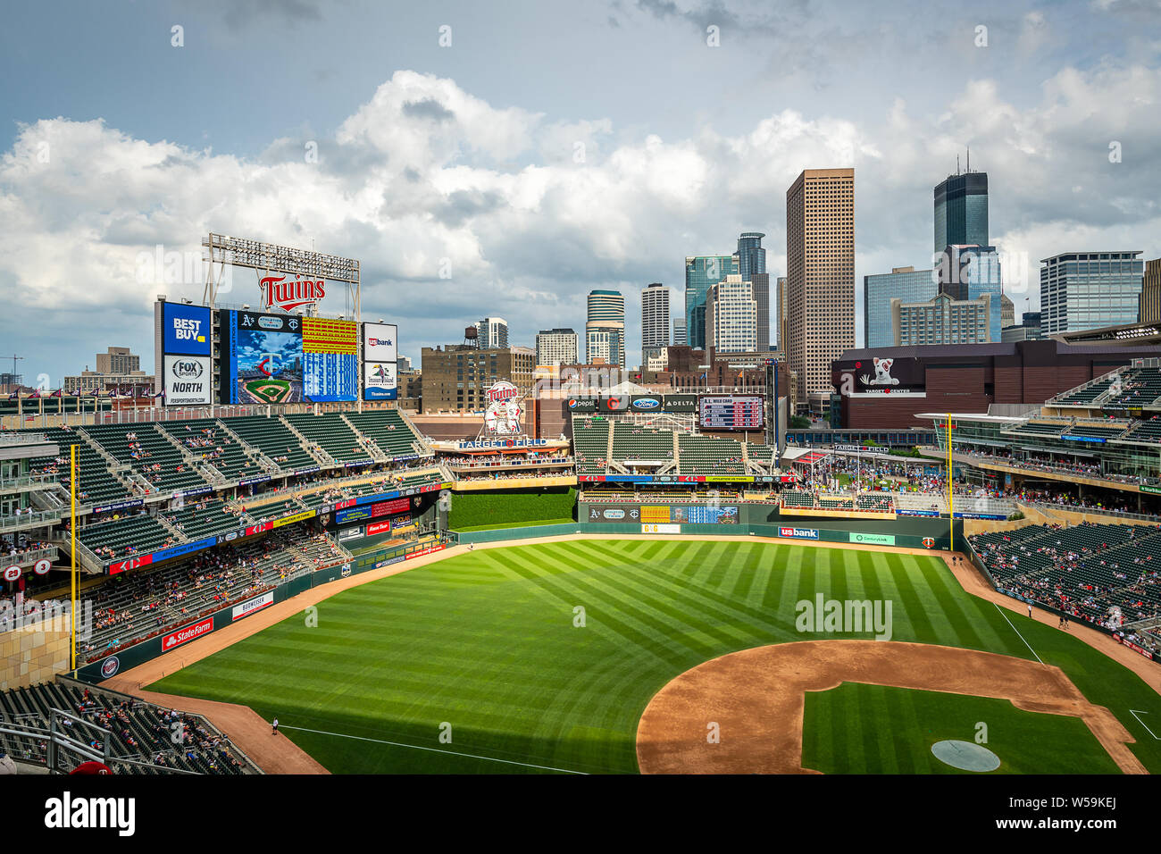 Target field hi-res stock photography and images - Alamy