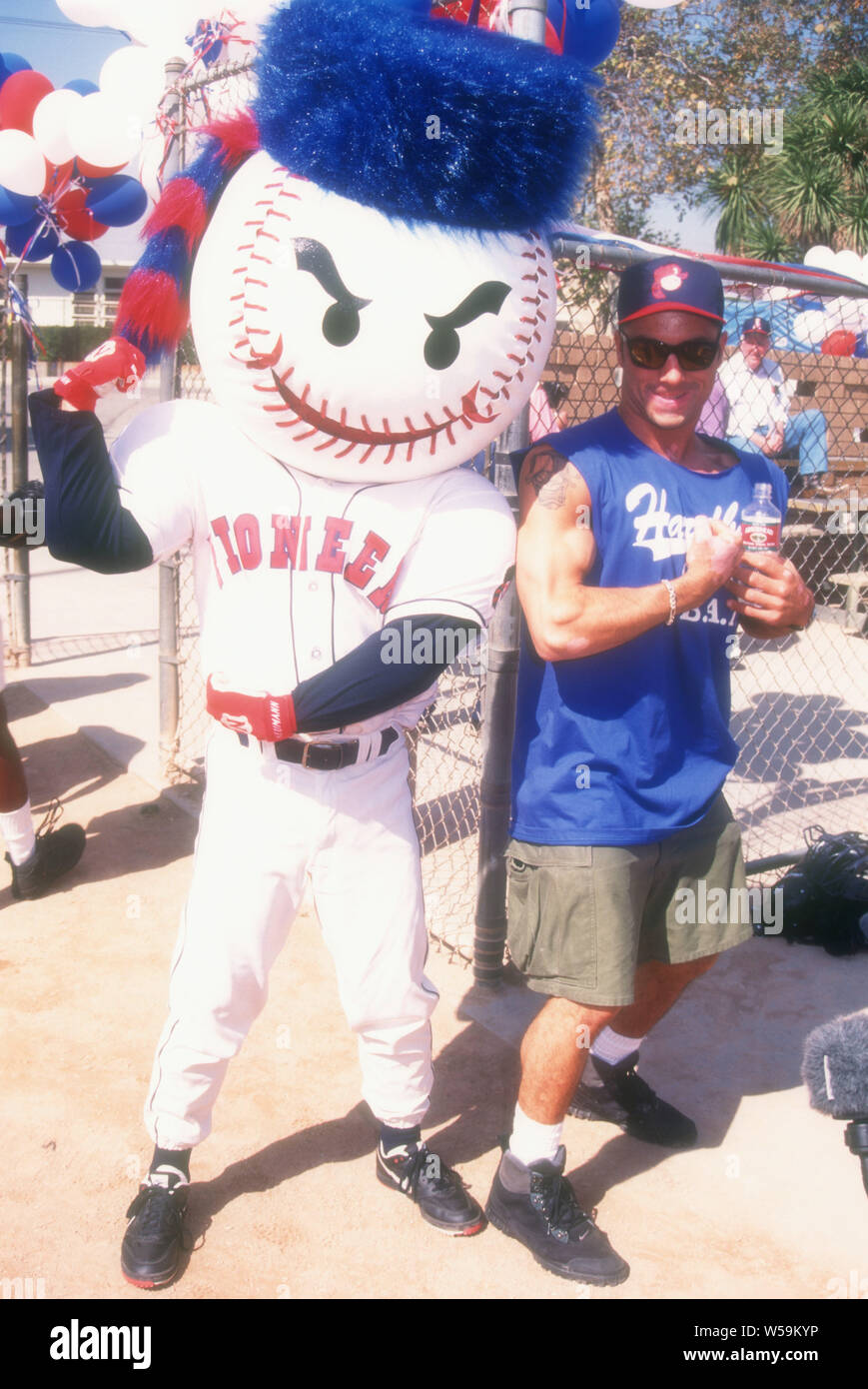 Los Angeles, California, USA 12th October 1994 Comedian/actor Joe Rogan ...