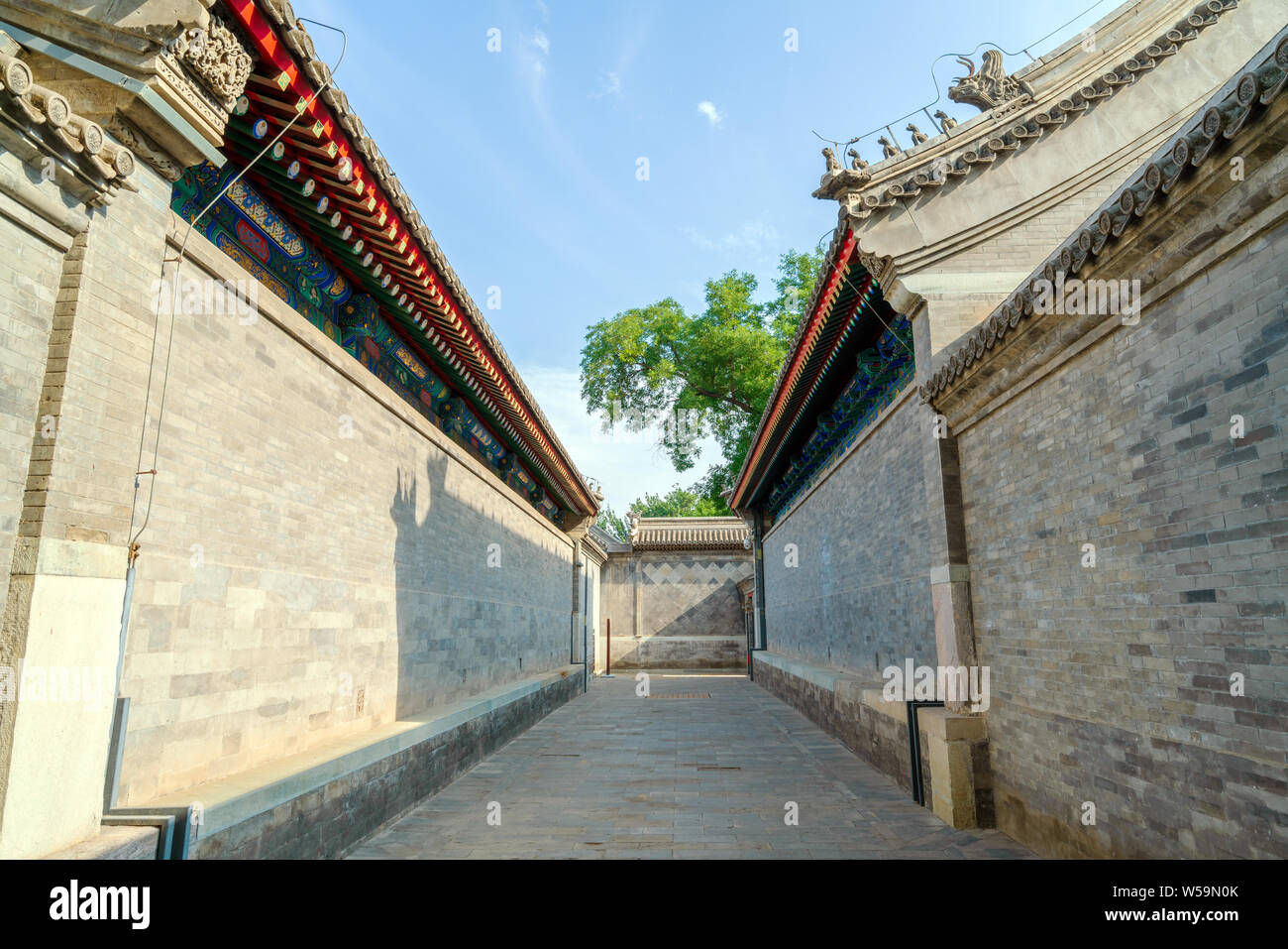 Traditional architecture and alleys in Beijing Stock Photo - Alamy
