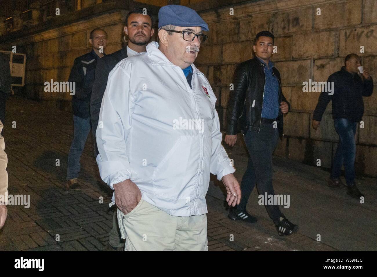 Guerrilla fighter hi-res stock photography and images - Alamy