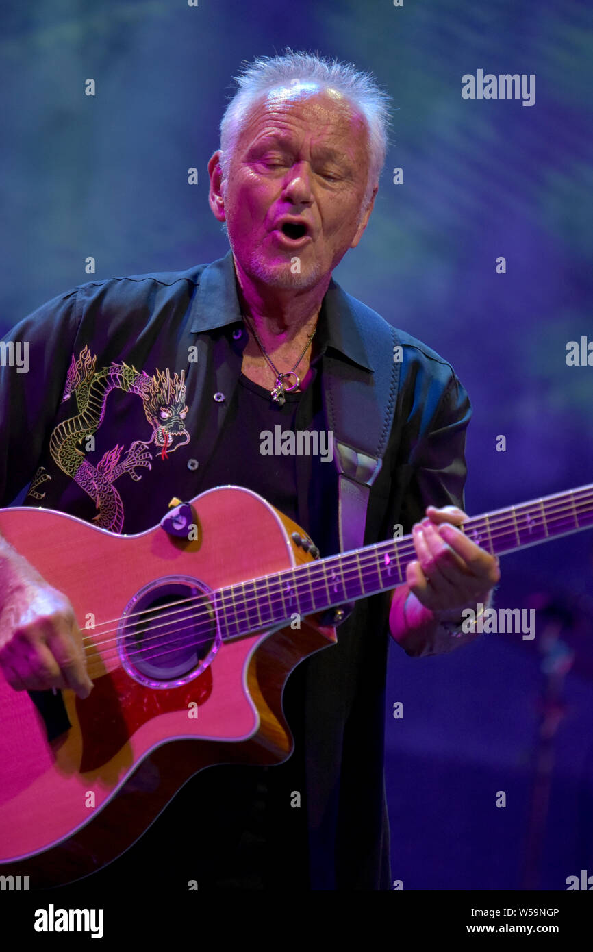 LOS ANGELES, CALIFORNIA - JULY 03: Jesse Colin Young performs at the ...
