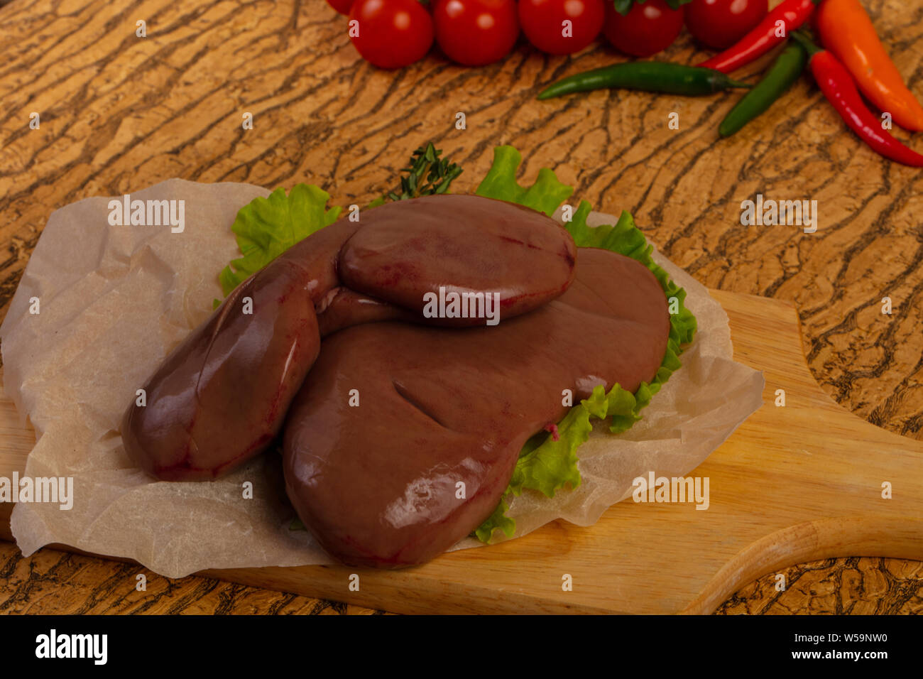 Pig kidney anatomy hi-res stock photography and images - Alamy