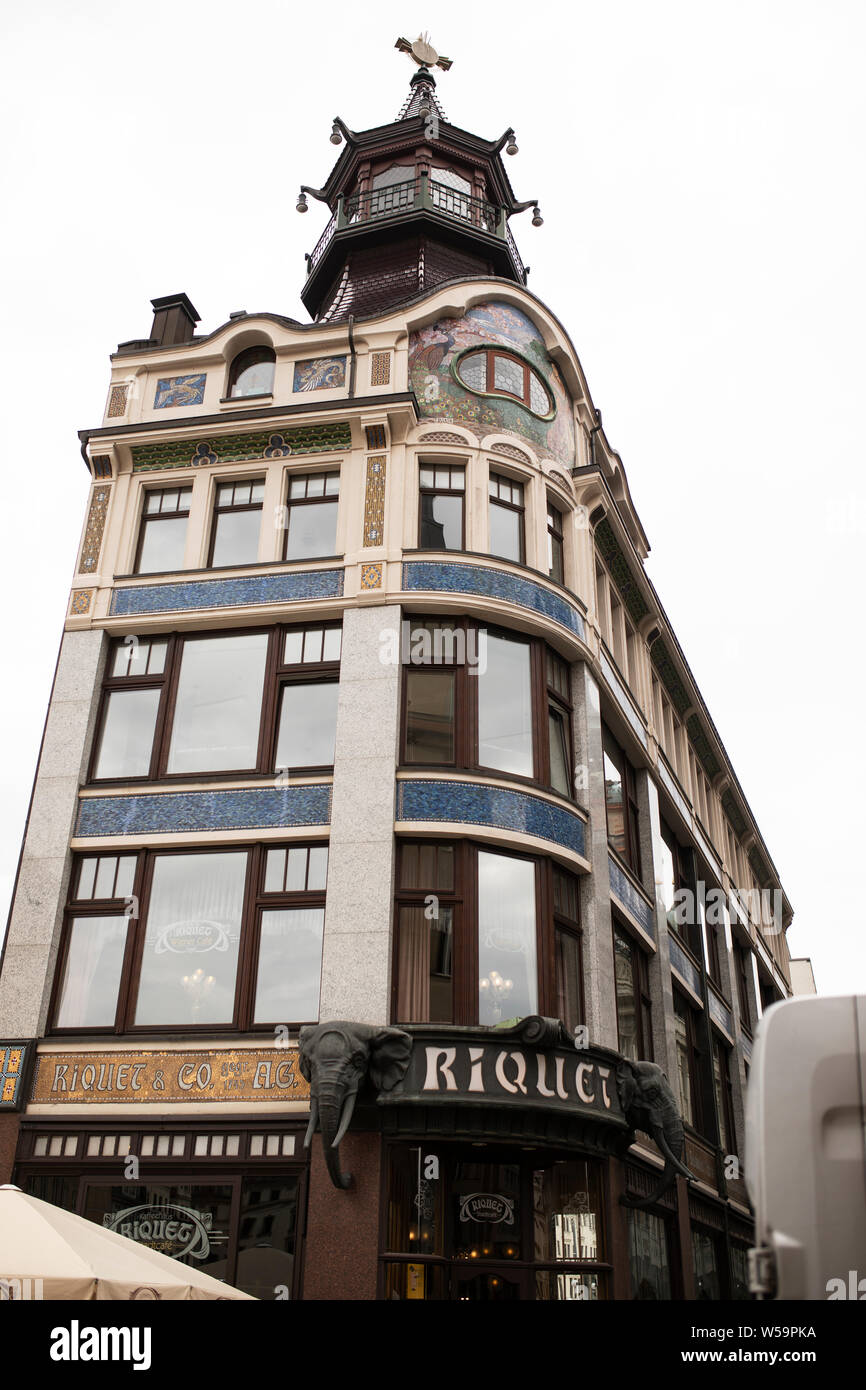 Leipzig germany cafe riquet leipzig hi-res stock photography and images ...