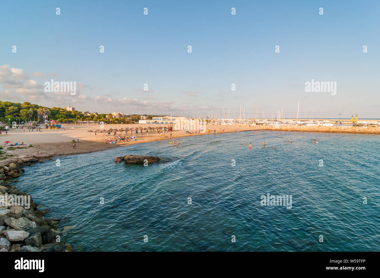 Roc hi-res stock photography and images - Alamy