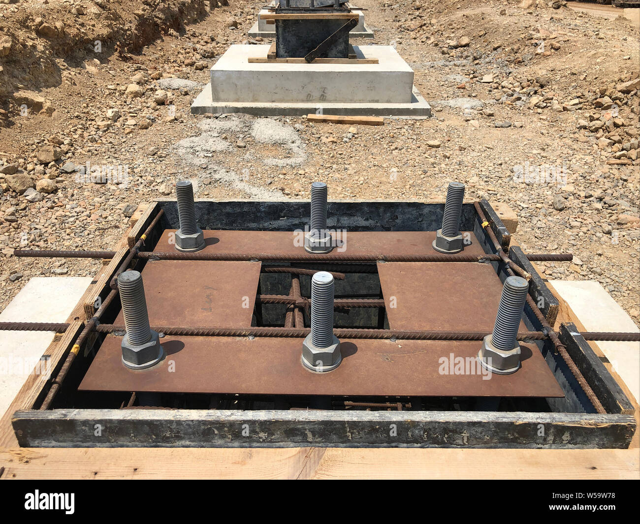 Formwork and reinforcement of concrete reinforced foundation with metal ...