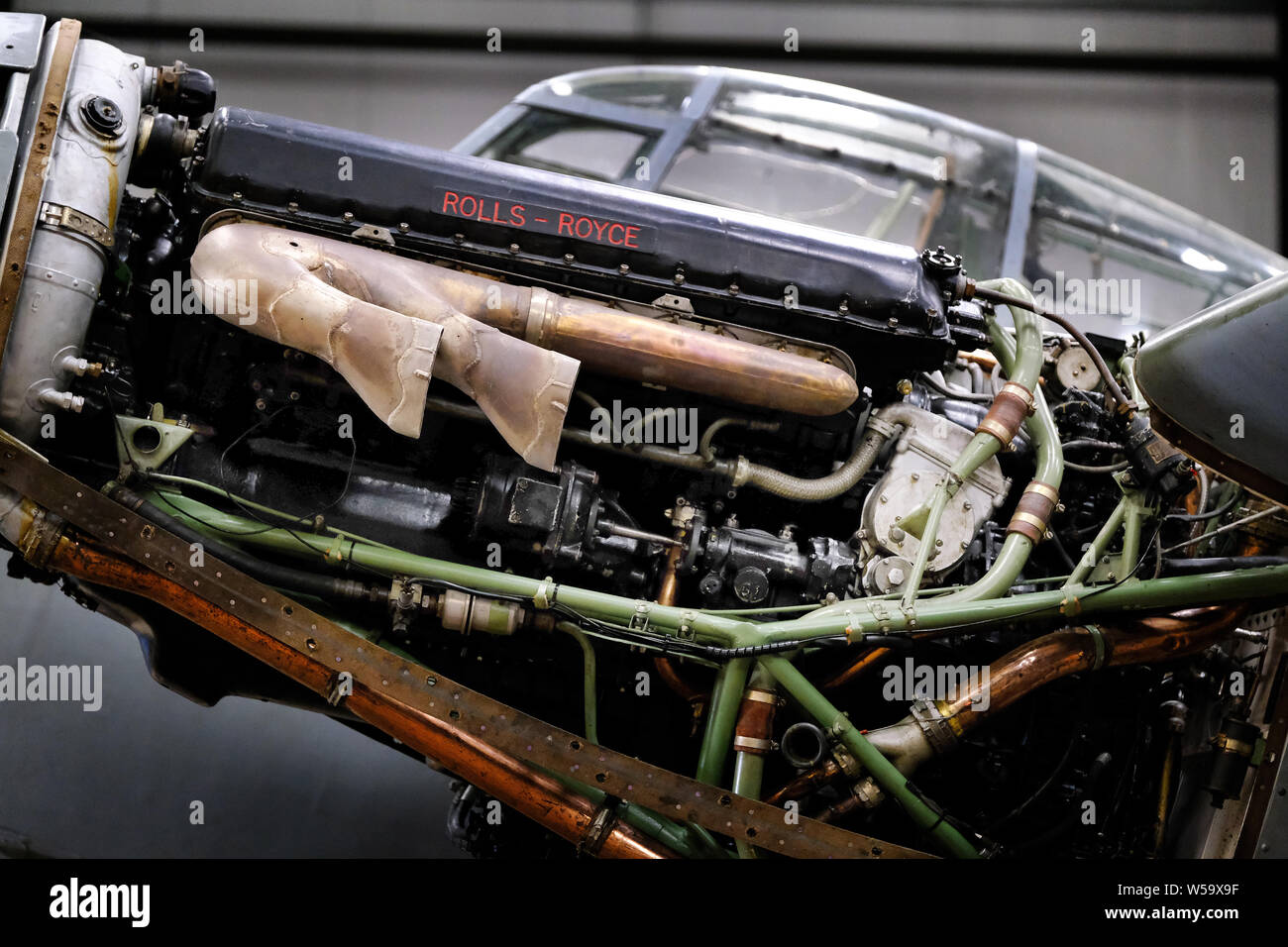 Merlin engine hi-res stock photography and images - Alamy