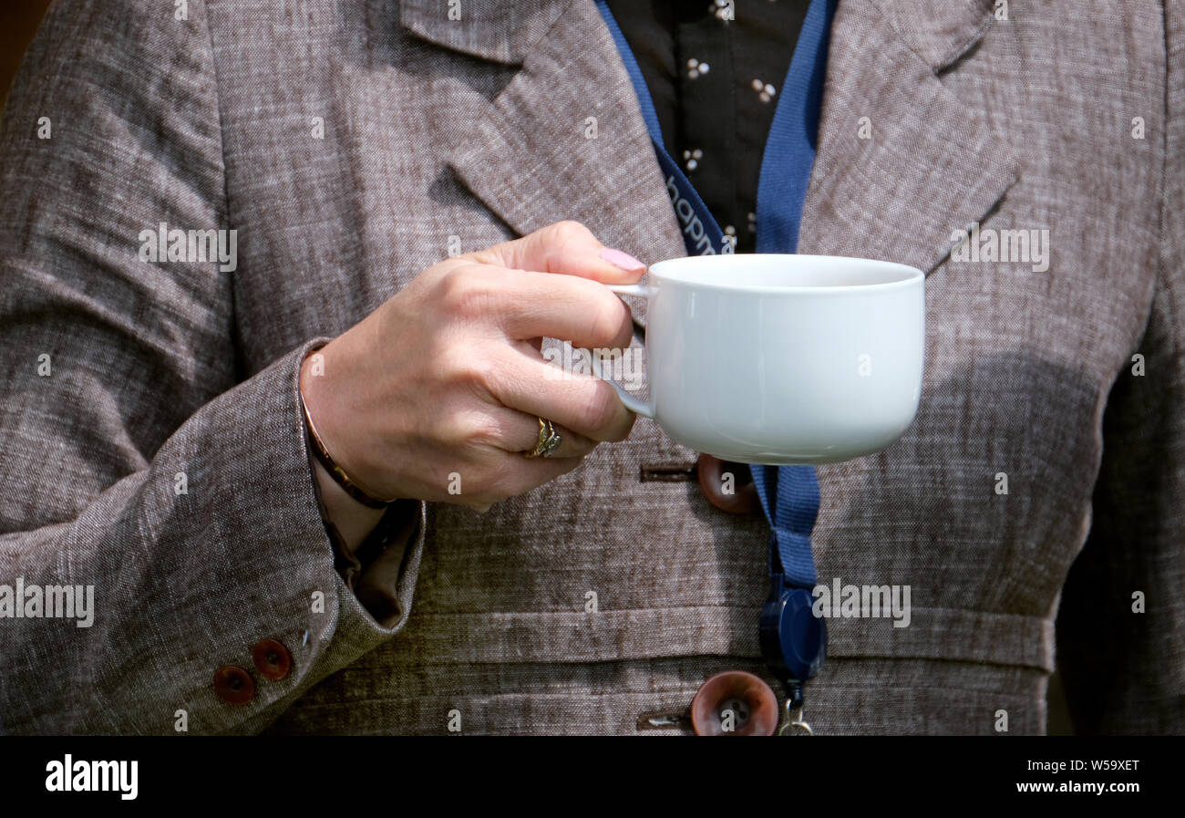 A cup of tea outdoors in summer Stock Photo - Alamy