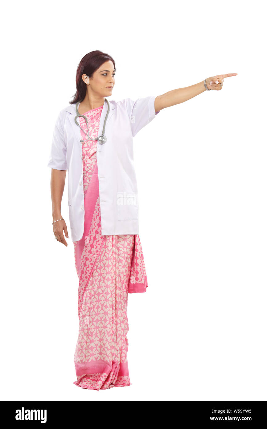 Female doctor pointing Stock Photo - Alamy Female doctor pointing Stock Photo - Alamy