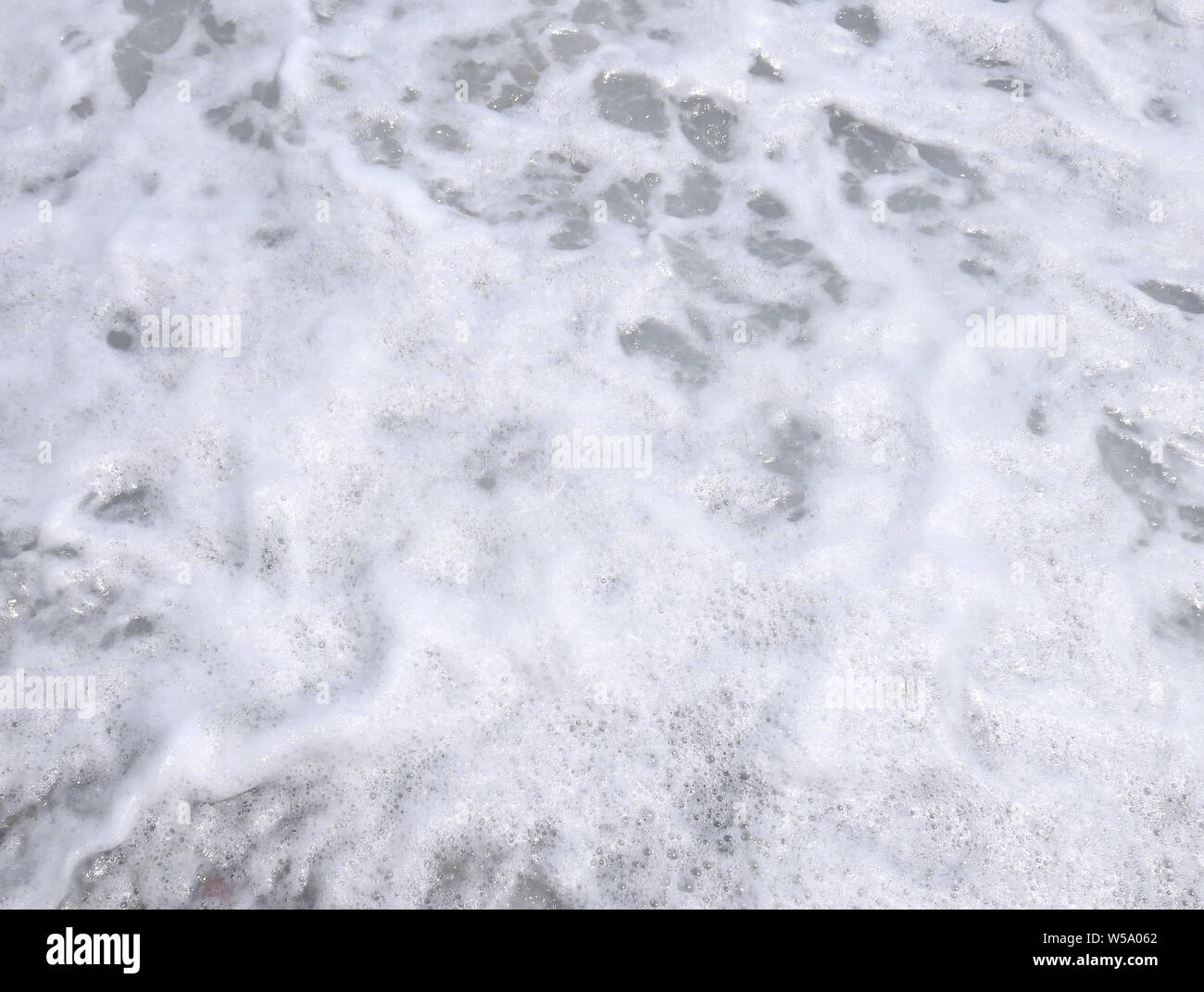 White sea foam wash hi-res stock photography and images - Alamy