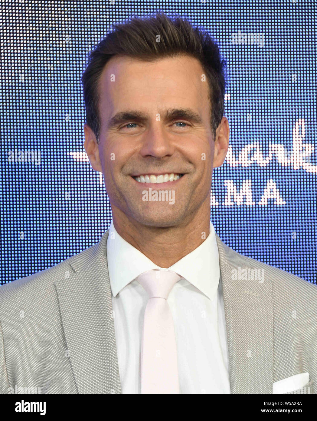 Cameron mathison hallmark hi-res stock photography and images - Alamy