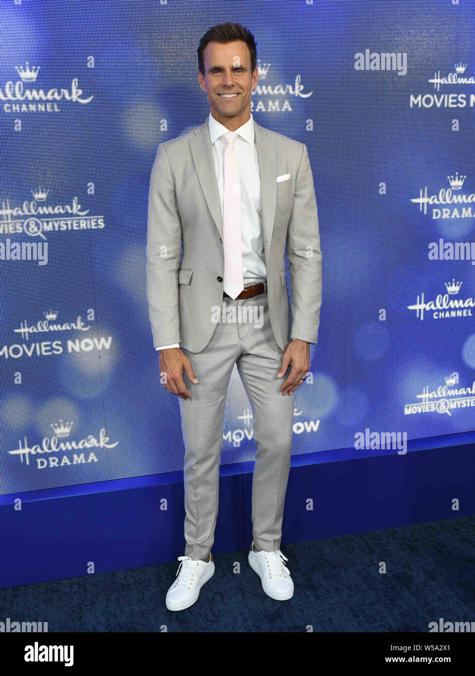 Cameron mathison hallmark hi-res stock photography and images - Alamy