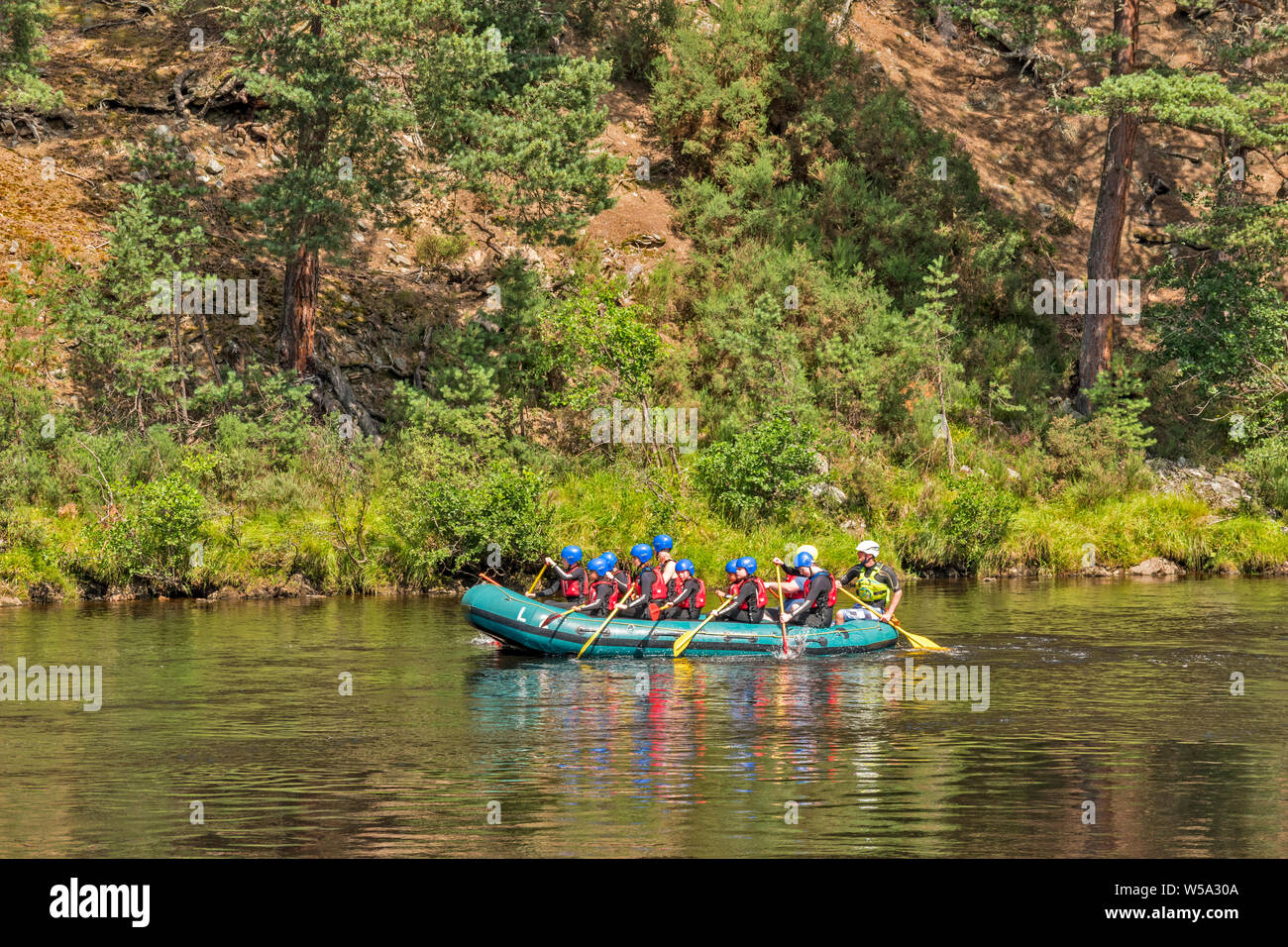 Inflatable boat children hi-res stock photography and images - Alamy