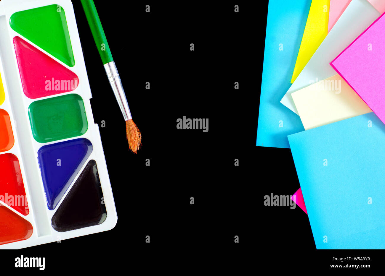 color sheets and paint Stock Photo - Alamy