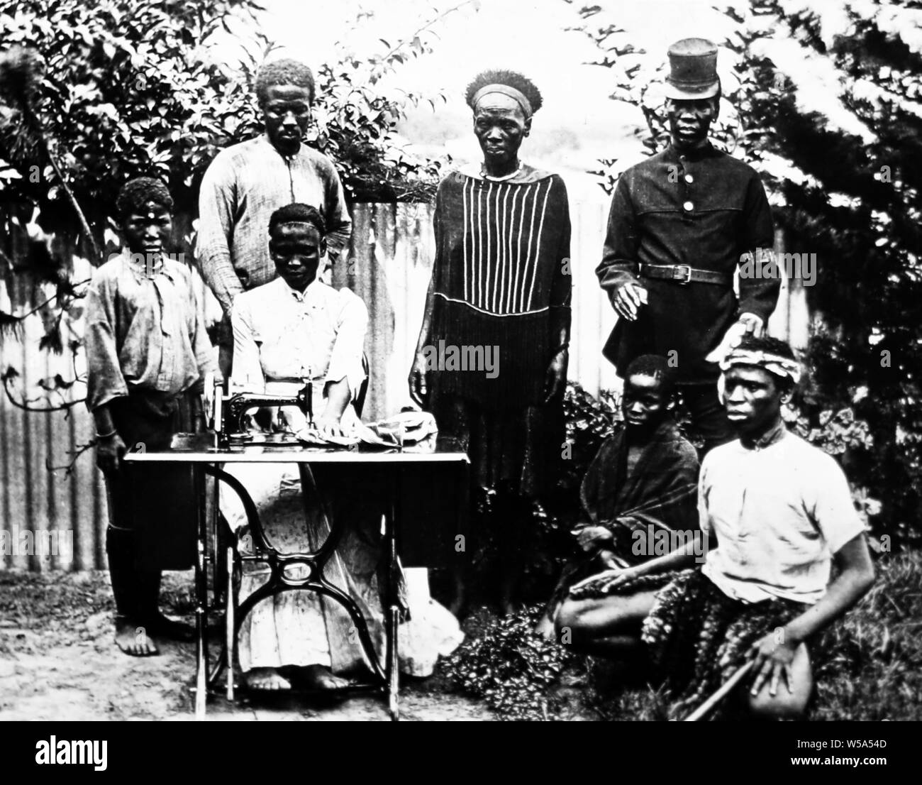 Edwardian people hi-res stock photography and images - Alamy