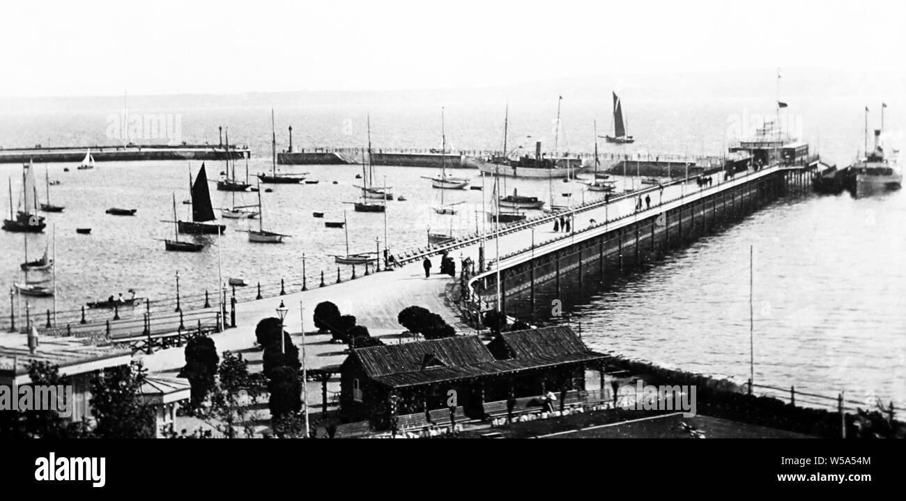 Torquay Pier and Harbour Stock Photo - Alamy