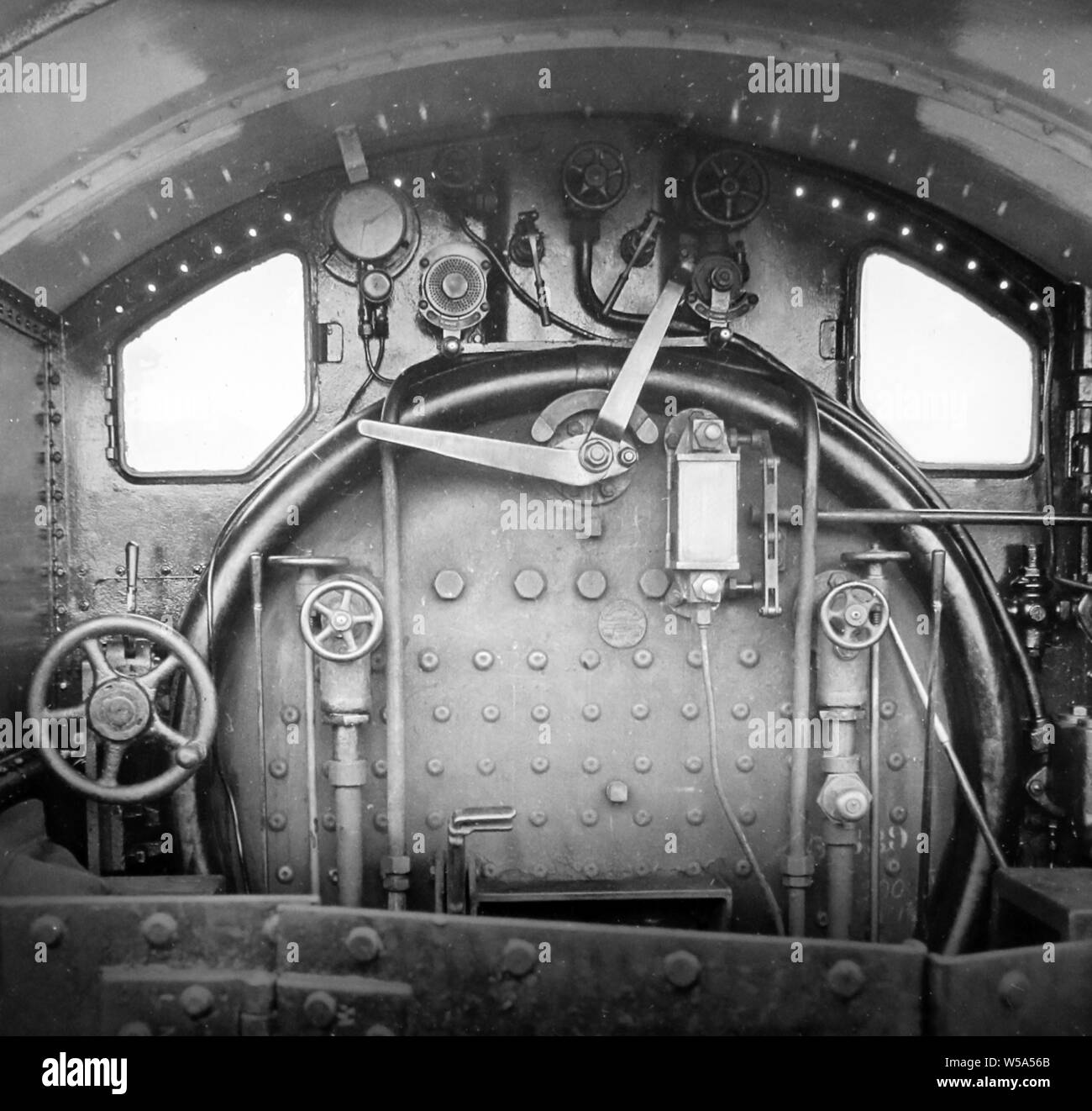 Steam locomotive cab hi-res stock photography and images - Alamy