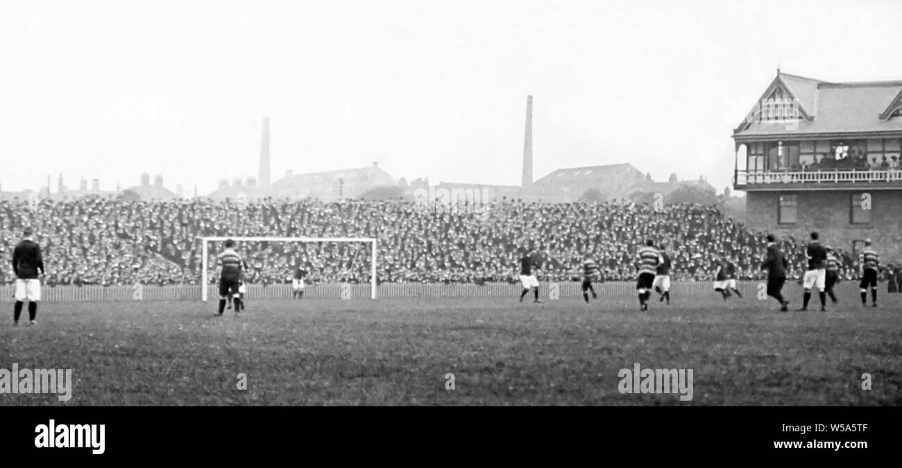 Victorian football game hi-res stock photography and images - Alamy