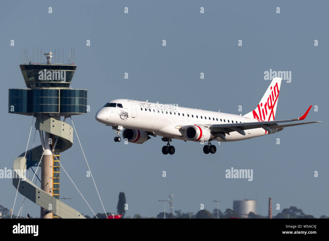 Virgin Australia Airlines Embraer E-190 twin engine regional jet ...