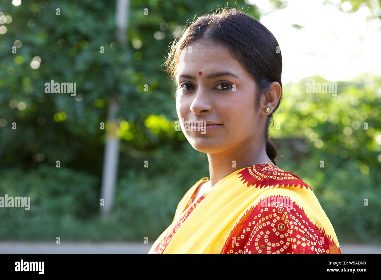 Portrait of an Indian rural woman Stock Photo - Alamy
