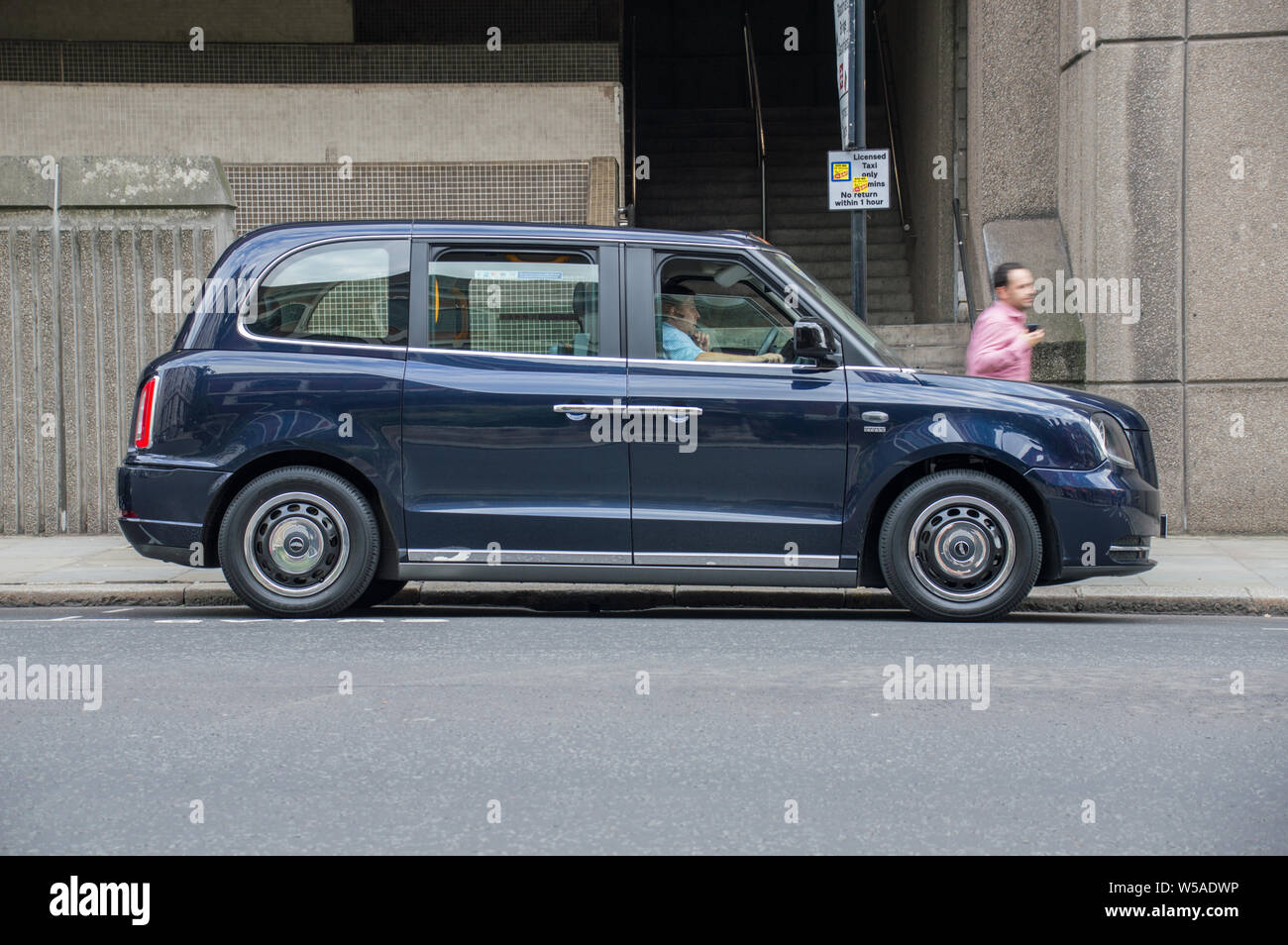 Hackney Carriage Cab High Resolution Stock Photography and Images - Alamy