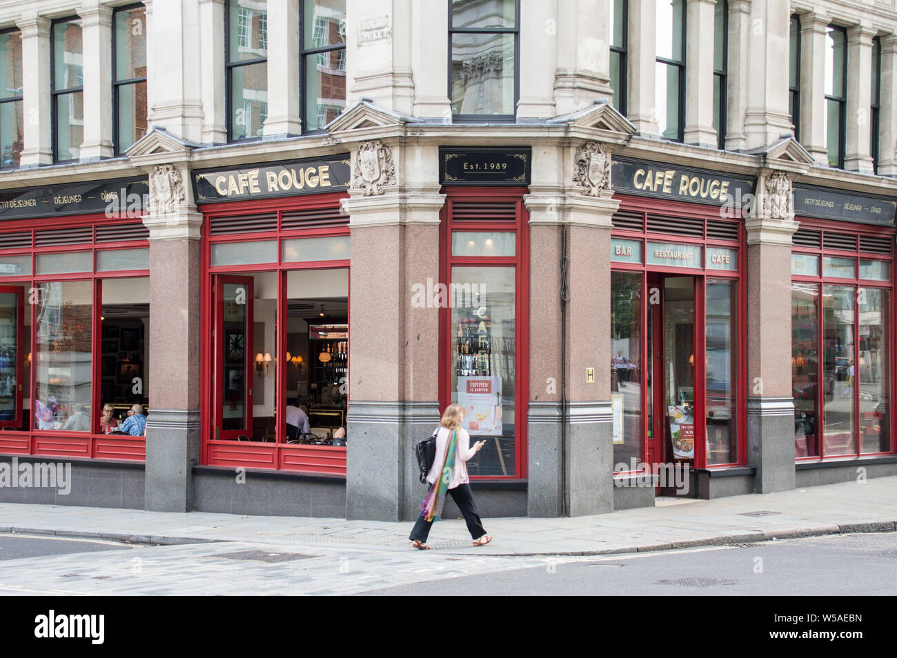 Rouge restaurant High Resolution Stock Photography and Images - Alamy