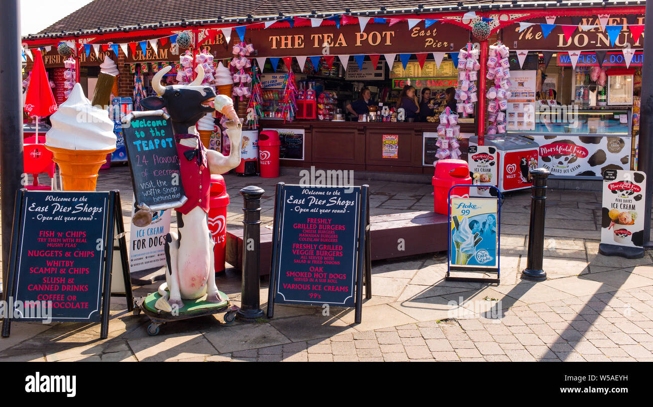 Scarborough signs hi-res stock photography and images - Alamy