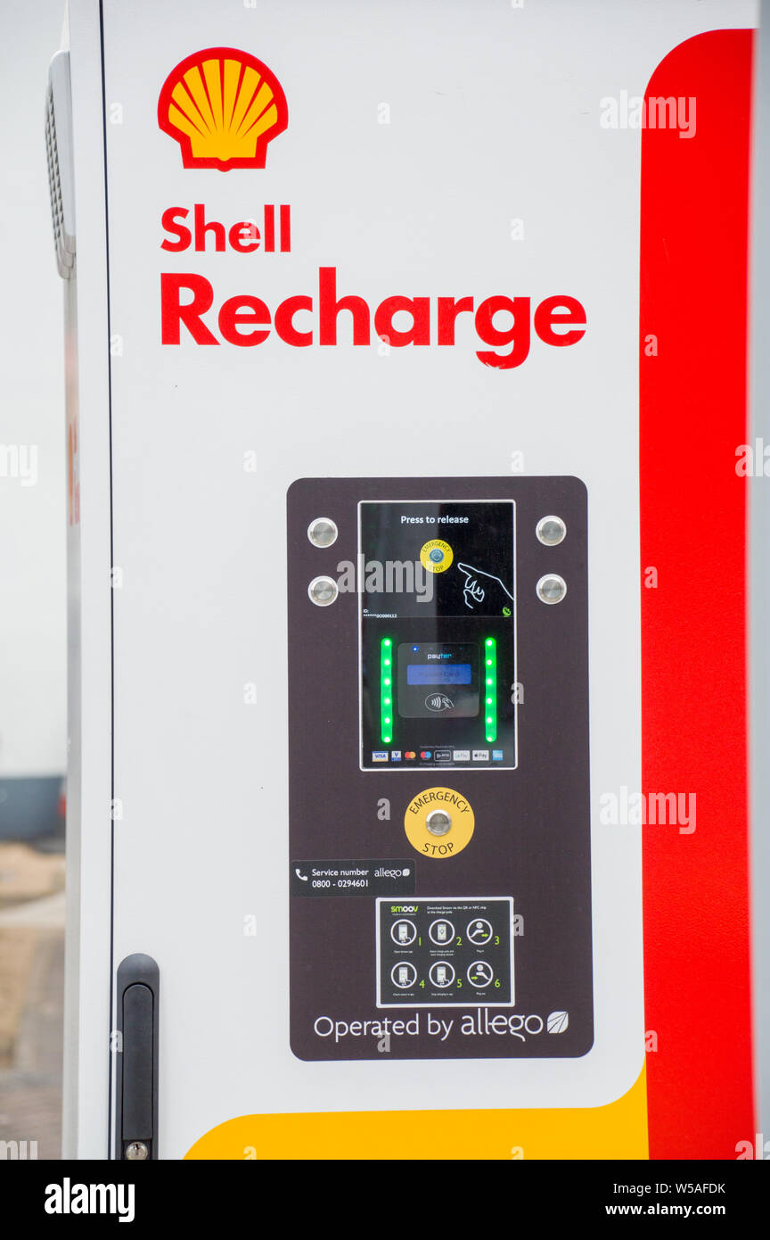 Shell green energy hi-res stock photography and images - Alamy