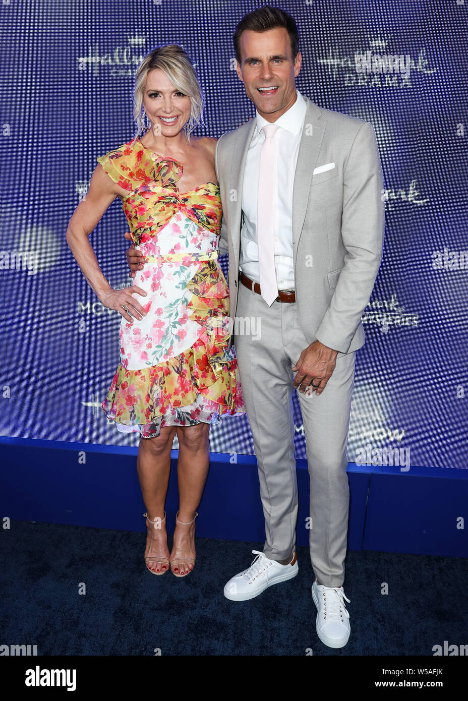 BEVERLY HILLS, LOS ANGELES, CALIFORNIA, USA - JULY 26: Debbie ...