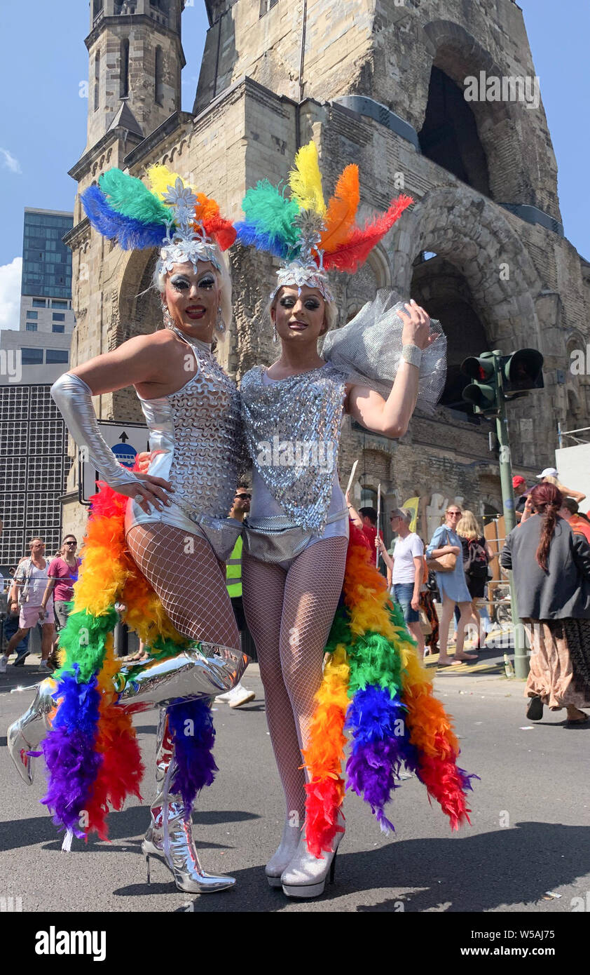 Parade stand hi-res stock photography and images - Alamy