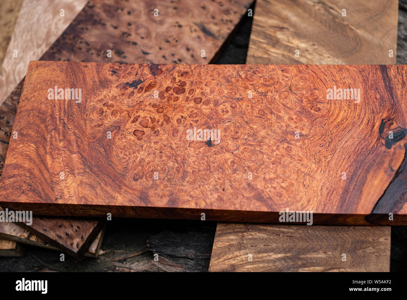 Sawed timber burl wood striped prepare for the crafts Stock Photo - Alamy