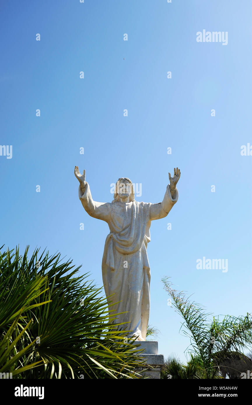 Cristo Redentor statue (Christ the Redeemer Statue). Similar to the ...