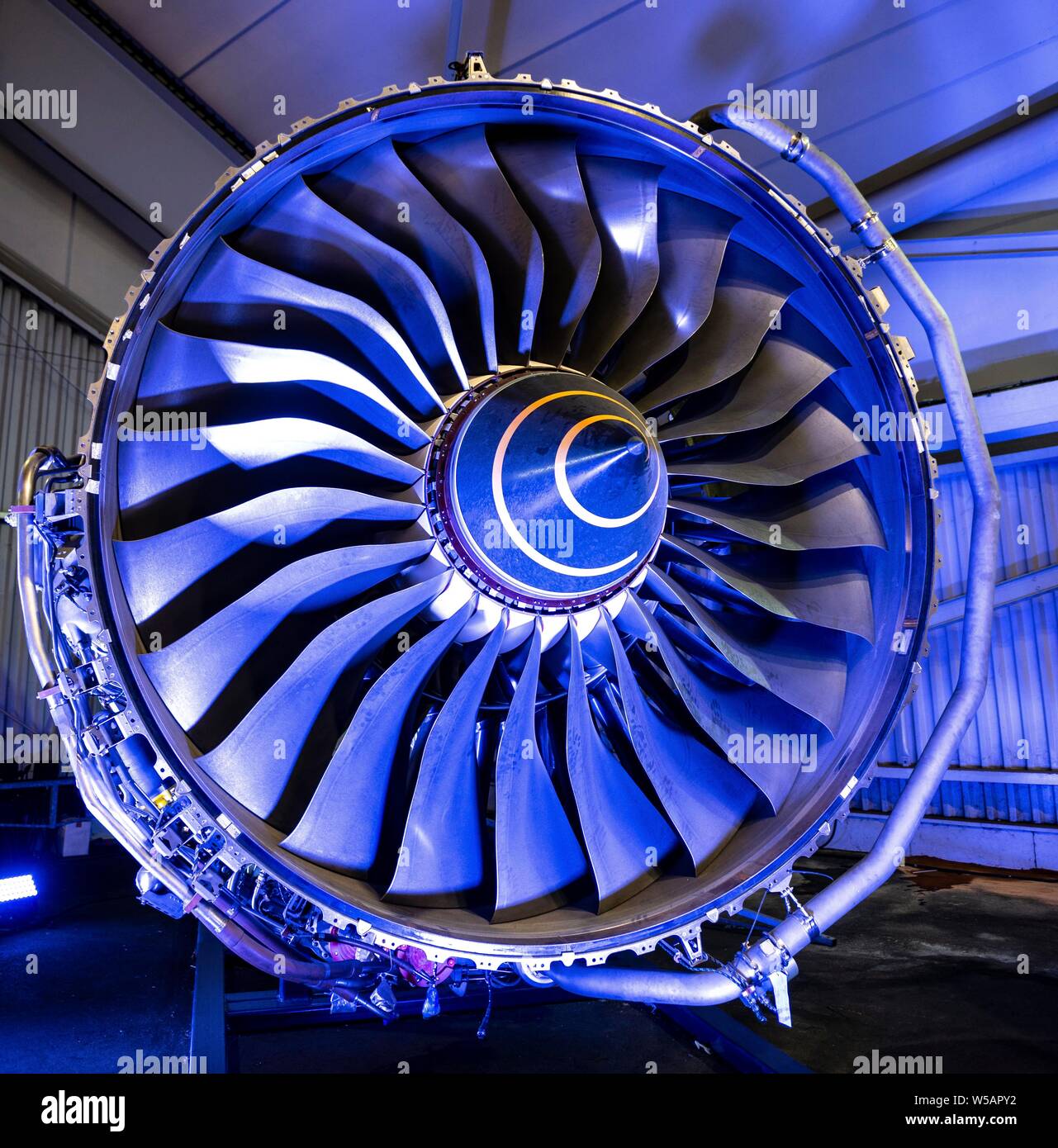 Aircraft engine hi-res stock photography and images - Alamy