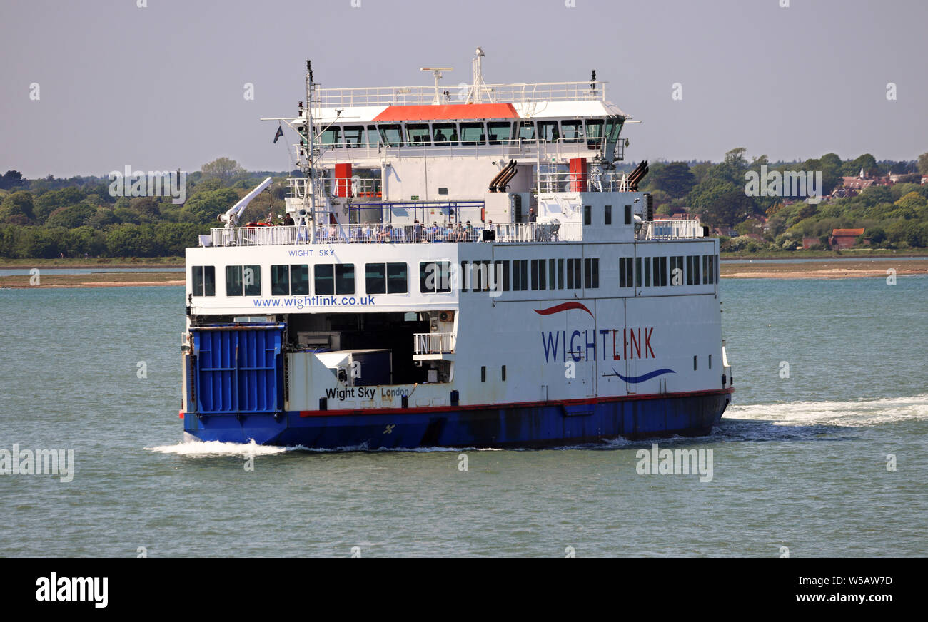 Lymington yarmouth car ferry hi-res stock photography and images - Alamy