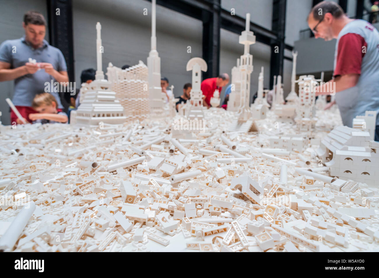 Olafur eliassons cubic structural evolution project 2004 artwork hi-res ...