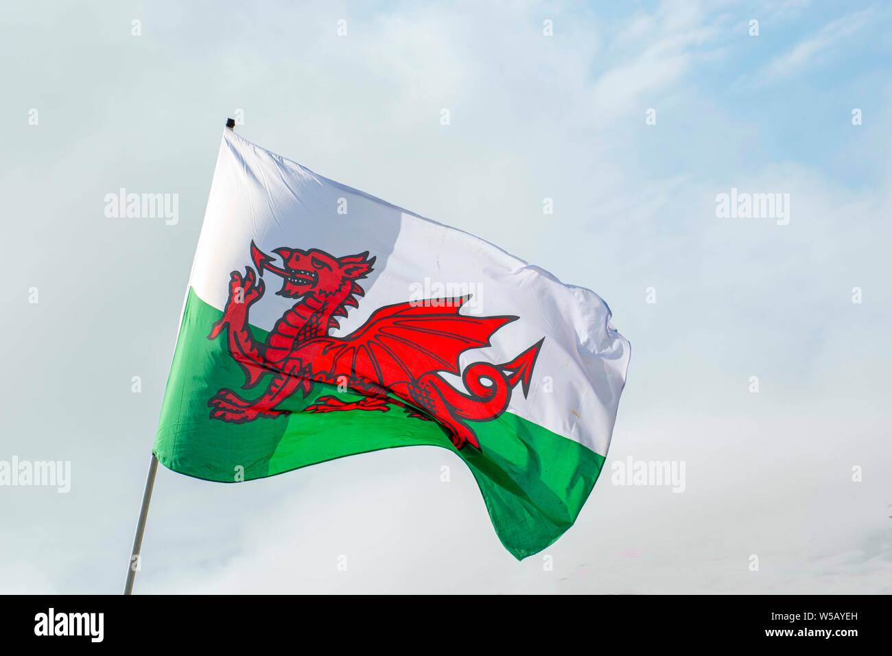 Welsh Flag Flying High Resolution Stock Photography and Images - Alamy