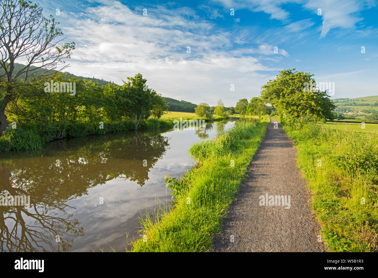 Landscape view of English rural countryside scenery on British waterway ...