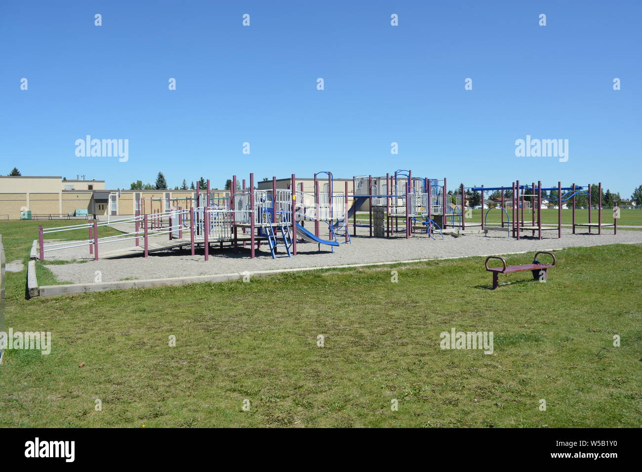 School yard hi-res stock photography and images - Alamy