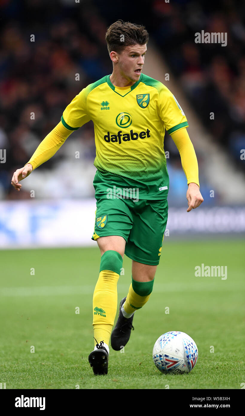 Pre season friendly match kenilworth road hi-res stock photography and ...