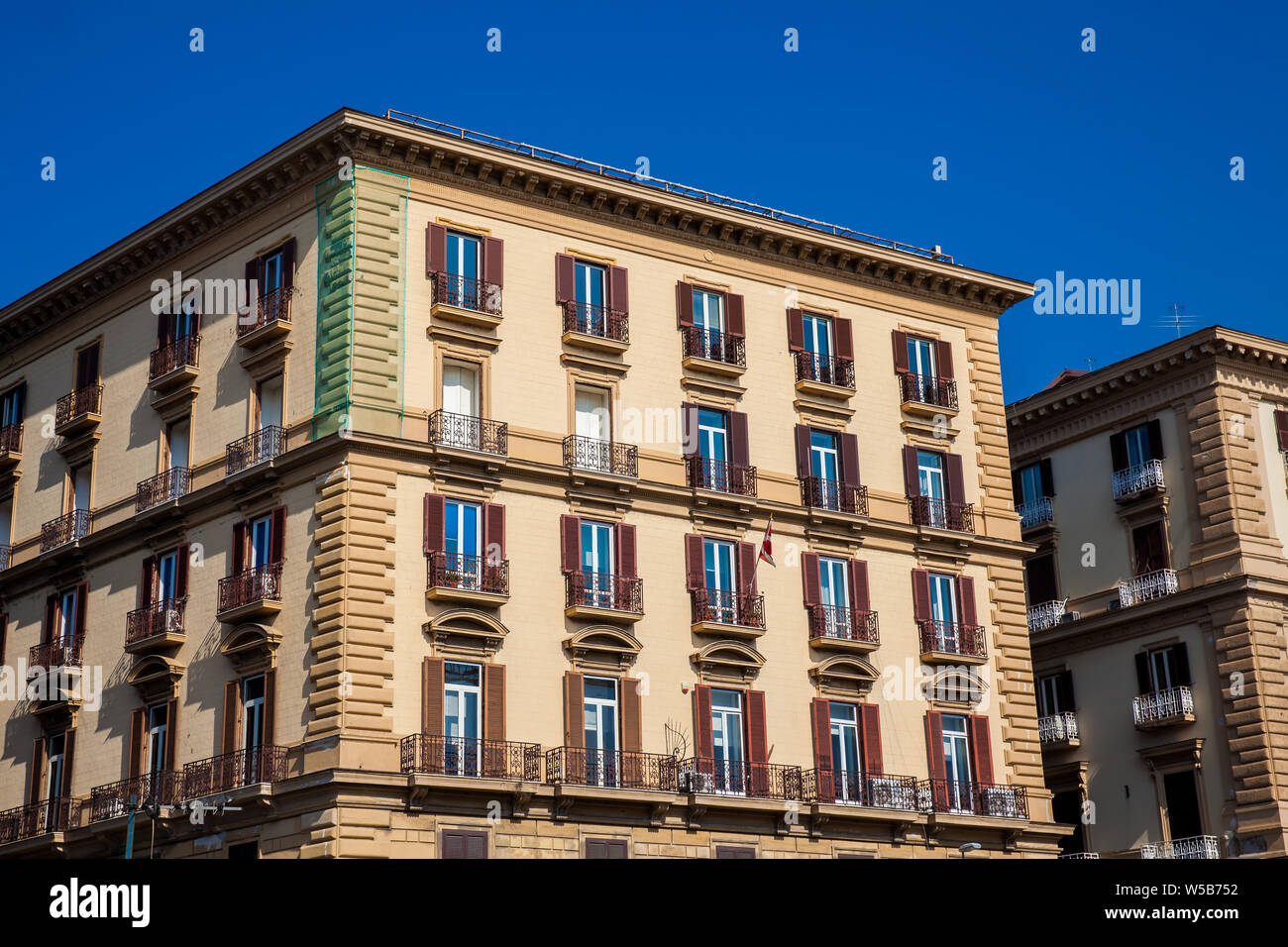Beautiful facades of the antique buildings in Naples old city Stock ...