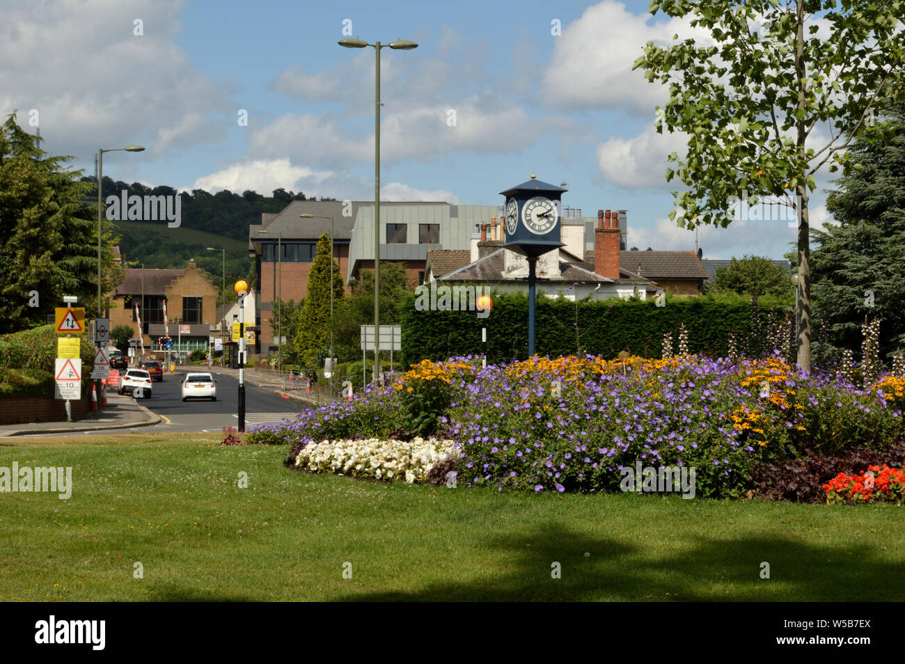 Reigate center hi-res stock photography and images - Alamy