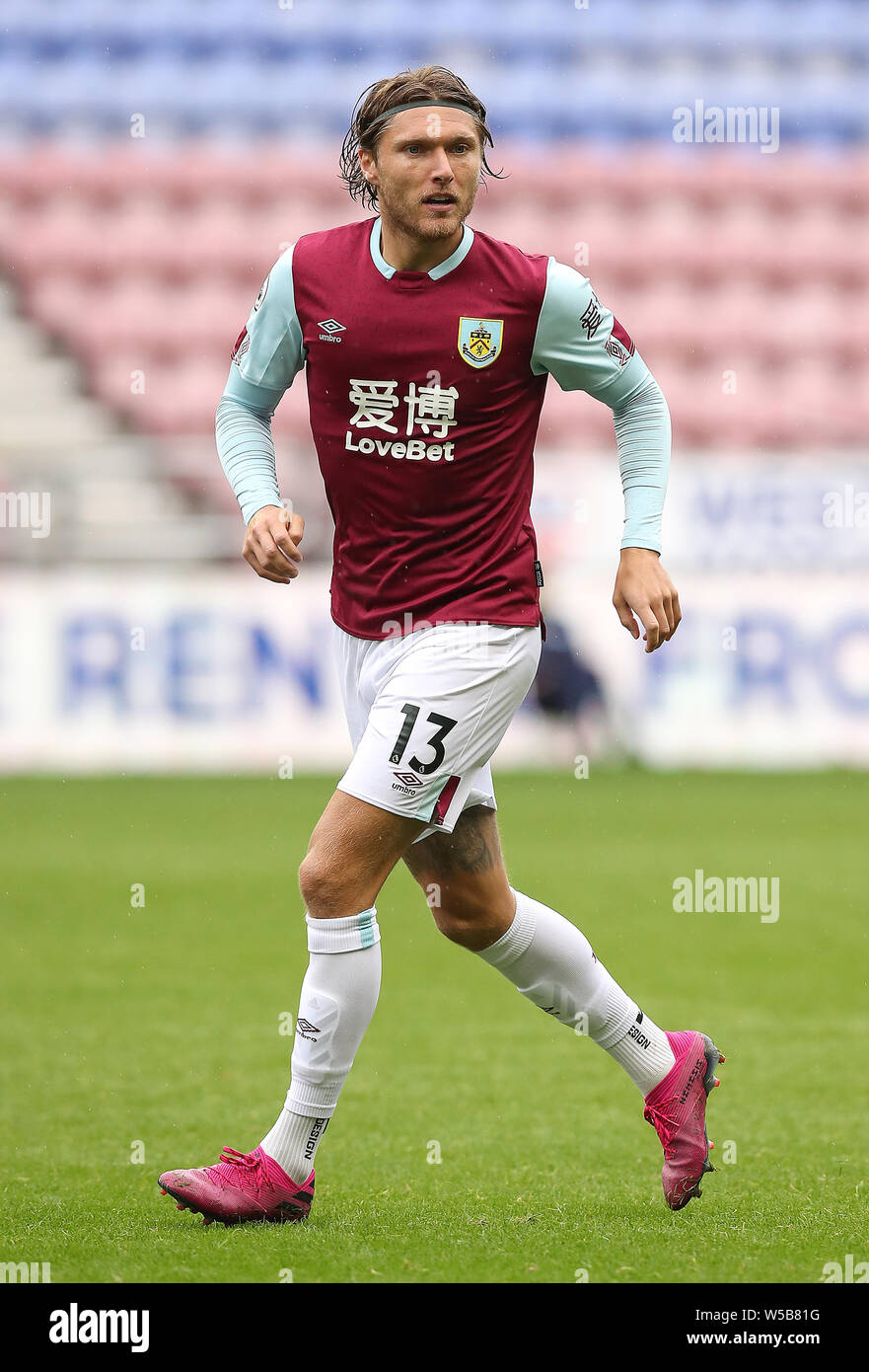Burnley's Jeff Hendrick in action against Wigan Athletic, during the ...