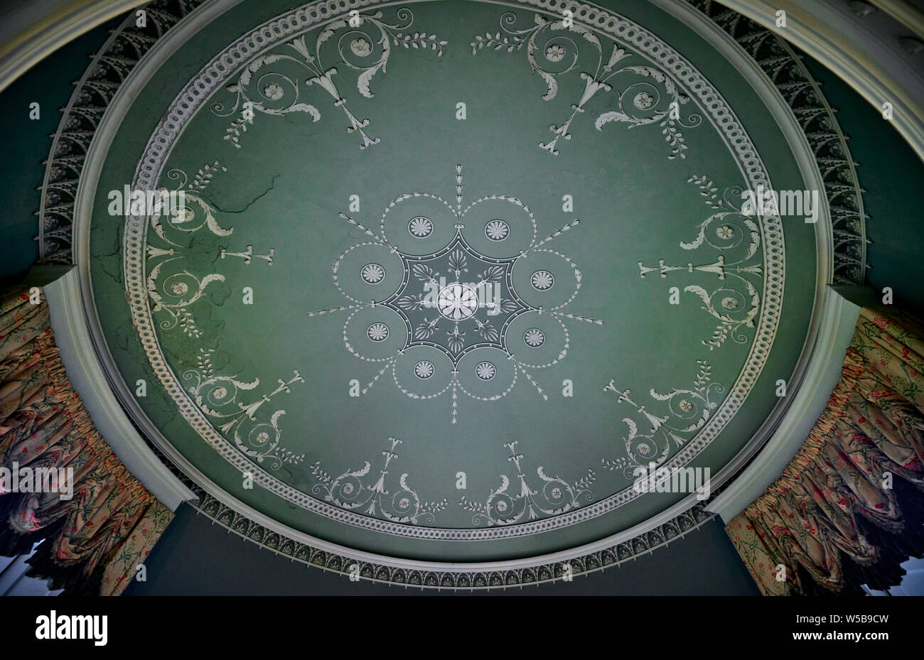 Inveraray Castle (INVC Stock Photo - Alamy