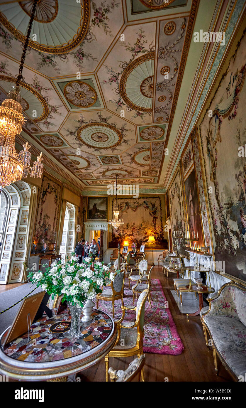 Inveraray Castle (INVC Stock Photo - Alamy